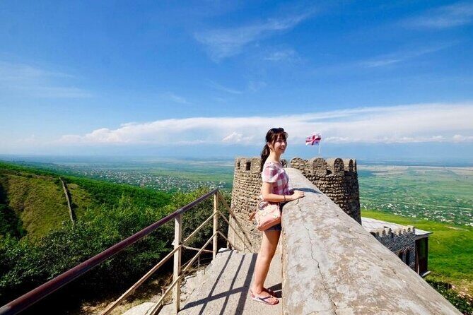 Full Day Tour in Sighnaghi Bodbe Tsinandali from Tbilisi - The Experience and What to Expect