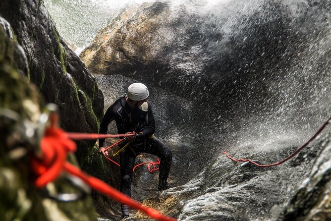 Furon discovery canyon in the heart of the Vercors massif - Key Points