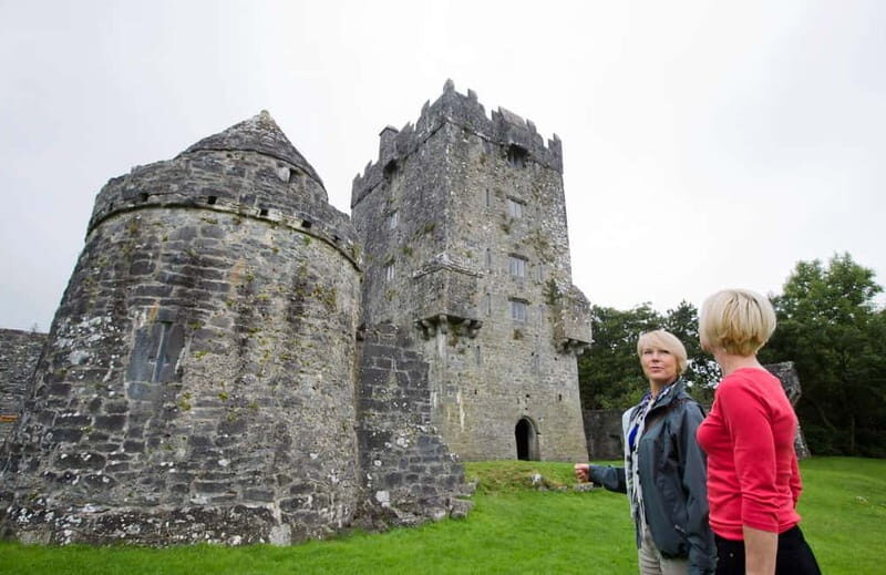 Galway: Connemara, Sheepdog Show and Medieval Castle Tour - Aughnanure Castle: A Step Back in Time