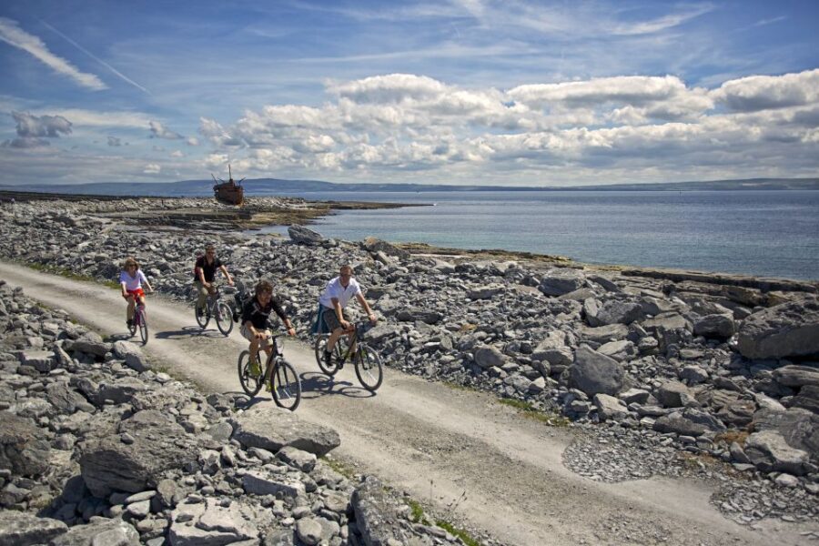 Galway: Day Trip Ferry to Inis Oírr (Aran Islands) - First Impressions of Inis Oírr
