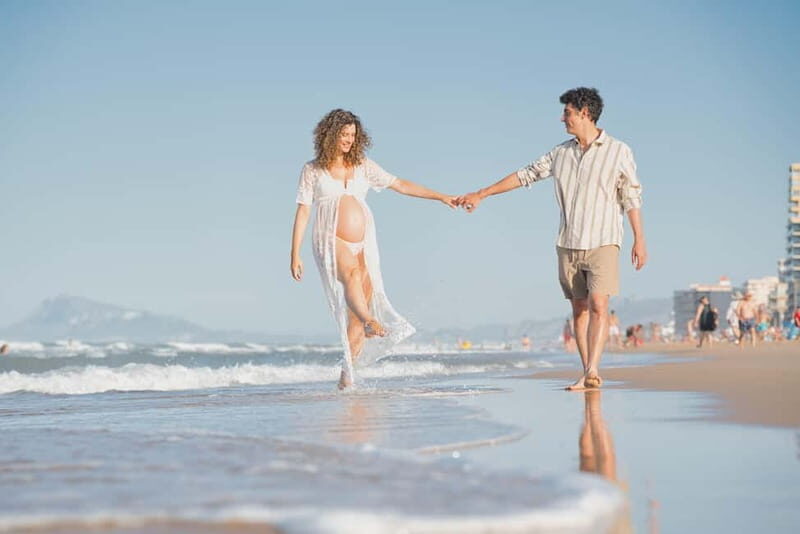 Gandía: Professional photo shoot on Gandía beach. - An In-Depth Look at the Gandía Beach Photoshoot