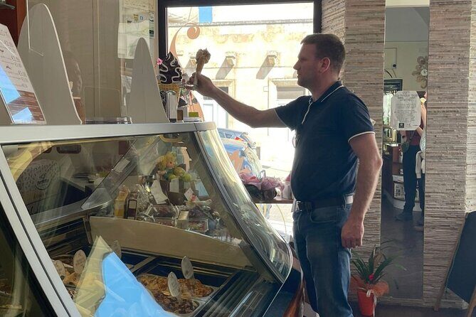 Gastronomic Tour of Alberobello on Foot with Guide and Snack - Who Will Enjoy This Tour?