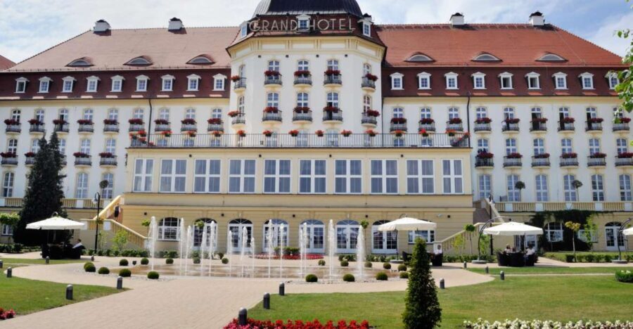 Gdansk: Gdansk, Sopot and Westerplatte Private Guided Tour - The Value of the Experience