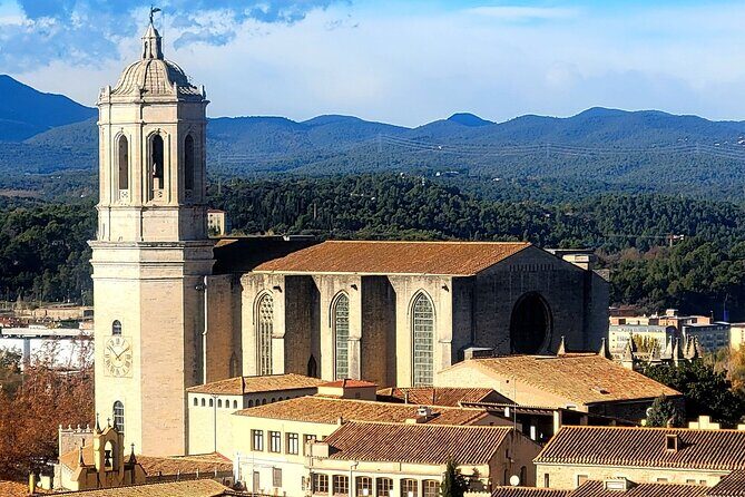 Girona - Private Historic Walking Tour - What Makes This Tour Valuable?