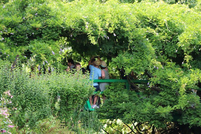 Giverny Private Half-Day Trip including Claude Monet' Gardens & House from Paris - What You Can Expect from the Tour