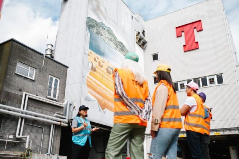 Glasgow: Tennents Brewery Guided Tour and Free Pint - What to Expect from the Tennents Brewery Tour
