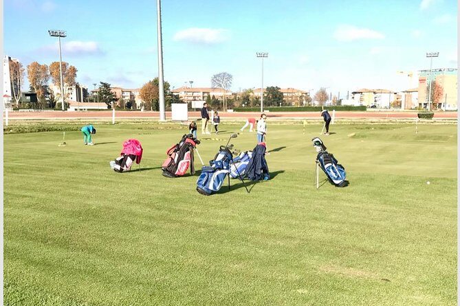 Golf initiation - Location and Accessibility
