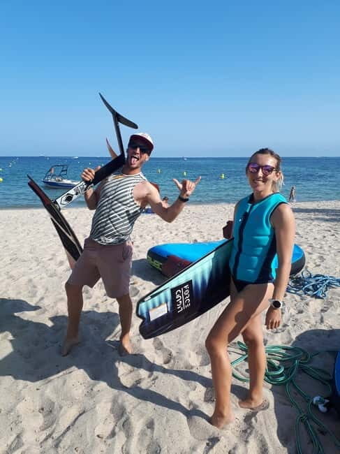 Golfe-Juan: Introduction and/or advanced E-Foil lessons - 1 hour - Why Try E-Foiling in Golfe-Juan?