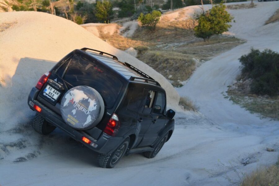 Göreme: Cappadocia Hot-Air Balloon Viewing with SUV - What Travelers Say
