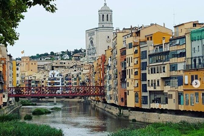 Gorgeous Medieval Girona - Private Day Trip with Transportation - Practical Tips for Travelers