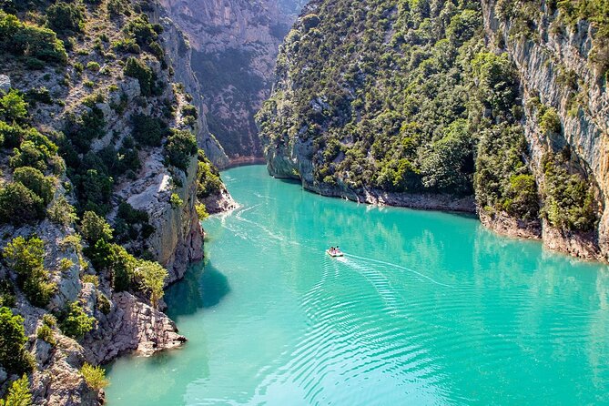 Gorges du Verdon : Lavender fields, Picnic boat ride & Villages - Exploring the Gorges du Verdon: An Authentic Adventure