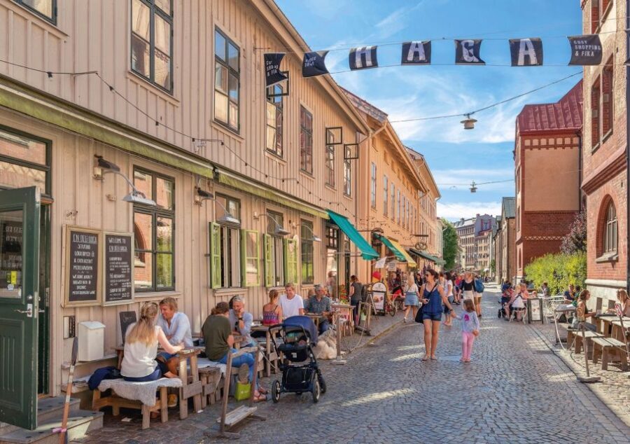 Gothenburg: Haga Old Town Walking Tour - The Value of a Guided Walk in Haga