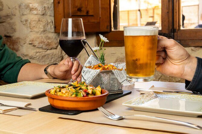 Gourmet Tapas and Wine Tour in Alcudia Old Town - The Itinerary: A Close Look at Each Stop