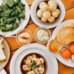 Gran Canaria: Sunset Tour with Champagne & Dinner. - Who Is This Tour Best For?