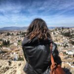 Granada Albaicín: 2.5-Hour Tapas & Drinks Walking Tour - The Food and Drink: A Taste of Granada