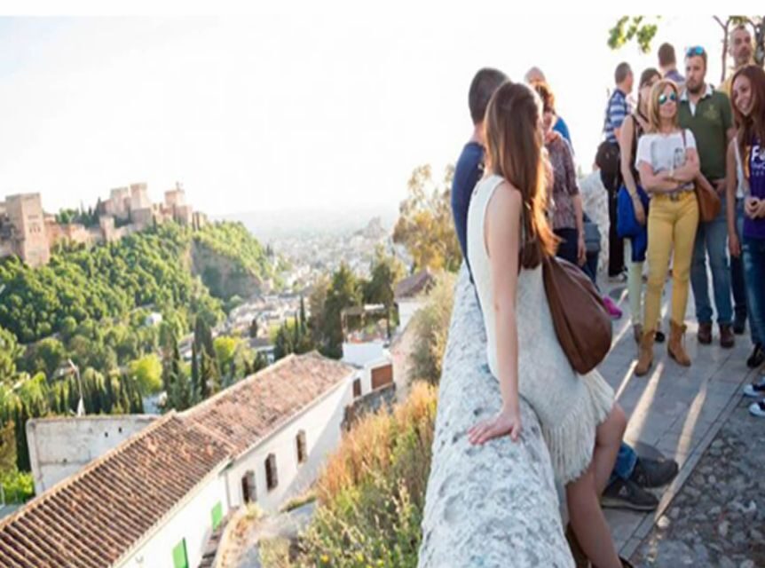 Granada: Albaicín and Sacromonte 2.5-Hour Walking Tour - A Closer Look at the Itinerary