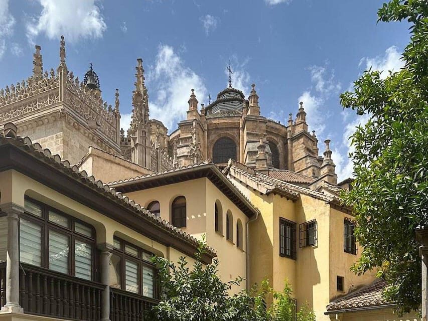 Granada: Albaicin and Sacromonte Guided Walking Tour - Final Thoughts