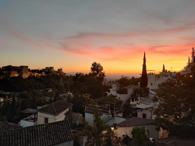 Granada: Albaicín and Sacromonte Sunset Tour & Flamenco Show - The Practical Details