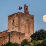 Granada: Alhambra and City Private Tour - Inside the Alhambra: Palaces, Gardens, and More