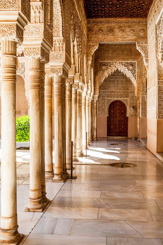 Granada: Alhambra and Nasrid Palaces Entry Ticket - Practical Tips for Your Visit