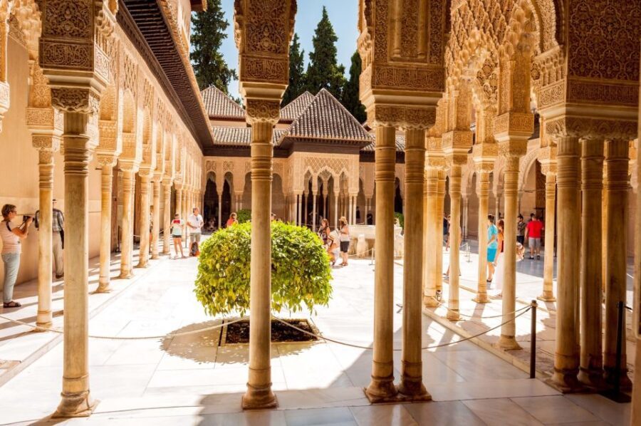 Granada: Alhambra Complex Guided Tour Options - The Experience from Reviews