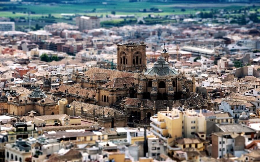 Granada and Albaicin: Historical Private Tour - Who Is This Tour Best For?