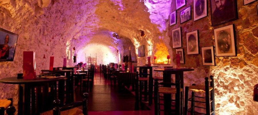 Granada: Flamenco Show at Templo del Flamenco with Drink - Practical Tips for Visitors