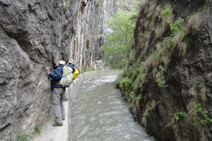 Granada: Guided Day Hike in Los Cahorros de Monachil - Marveling at Las Palomas Tunnel and Limestone Formations