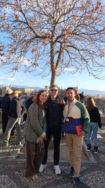 Granada: Hollywood & Sacromonte Tour - What Makes This Tour Special?