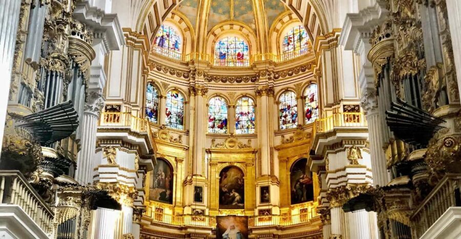 Granada: Private Cathedral and Royal Chapel Tour - Skip-the-Line Access and Ease of Visit