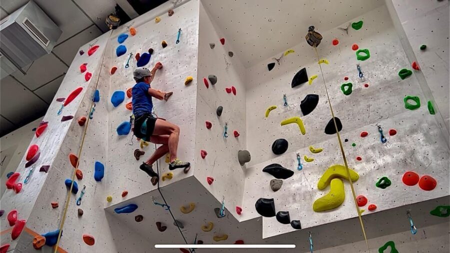 Granada: Sport Lead Rock Climbing Outdoor Course - Detailed Day-by-Day Breakdown