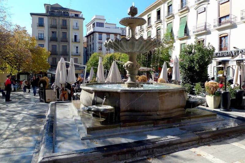 Granada: Walking Tour - The Highlights in Detail