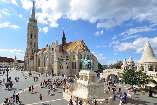 Grand City Tour - Who is this tour best suited for?