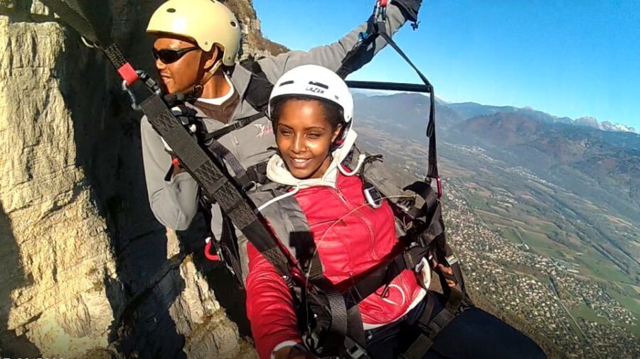 Grenoble: First flight in paragliding. - The Practicalities of the Tour