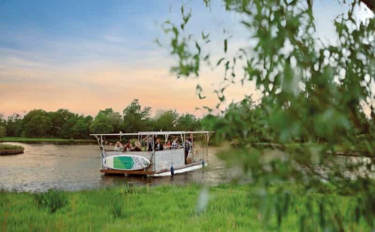 Groningen: Private Highlights BBQ with Drinks on the Lake - The Itinerary: What to Expect