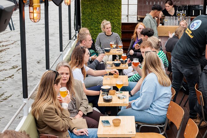 Groningen: Terrace Boat Experience with a Cozy Bar: 1 hour - Key Points