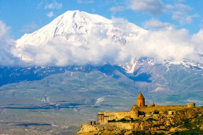 Group Day tour: Khor Virap - Areni - Noravank - 2025 - Armenian Culinary Tradition and Local Lunch