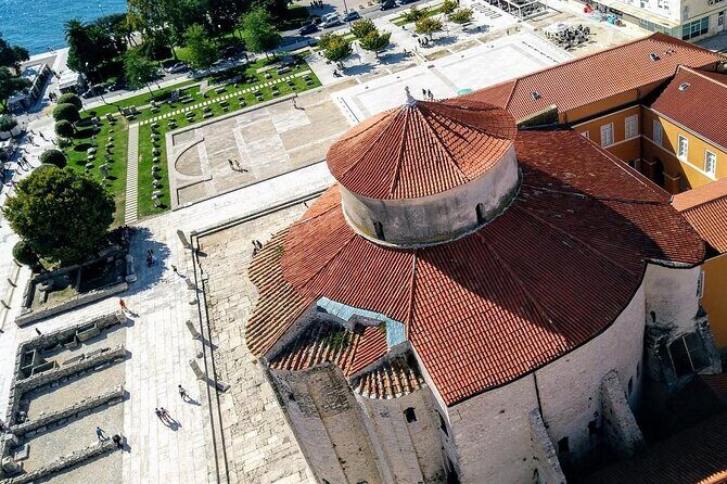 Group History Walking Tour in Zadar Old Town - What to Expect from the Tour: A Step-by-Step Breakdown