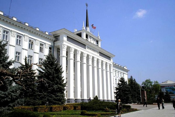 GROUP - Transnistria and Bender Fortress - Exploring Transnistria and Bender Fortress: A Detailed Review of the Group Tour