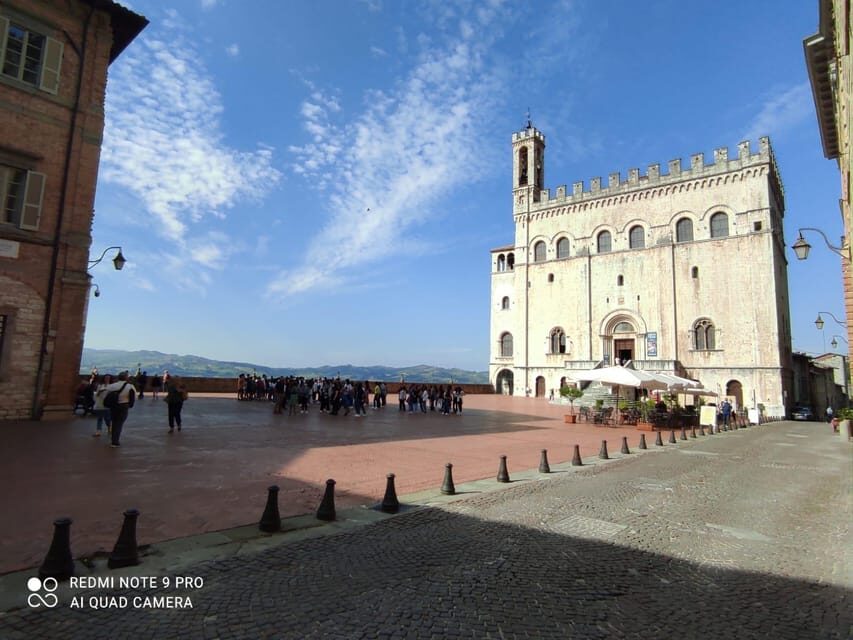 Gubbio guided tour with lunch & Visit of Sant'Ubaldo Church - The Historic Center and Key Sites in Gubbio