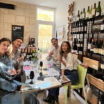 Guided Bordeaux Wine Tasting Class with 6 Wines and pairings - Who Will Love This Experience?