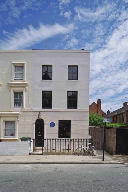 Guided House Tour of Van Gogh House London - An Honest Look at the Van Gogh House London Tour