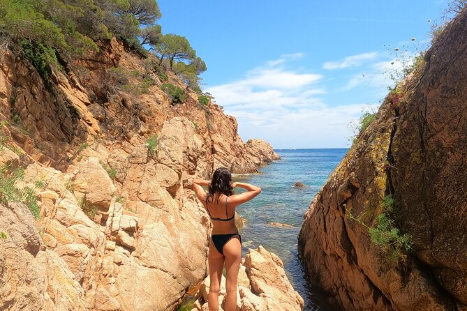 Guided Kayak & Snorkel tour to Costa Brava: Small Group and Lunch - Key Points