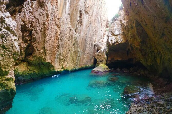 Guided one-day tour with eBike and Kayak in Granadella Moraig - Who Will Love This Experience?