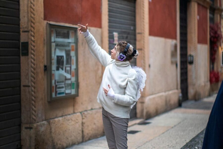 Guided Tour in the center of Verona accompanied by an Angel - Why This Tour Stands Out