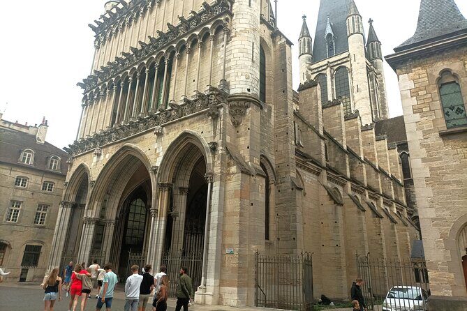 Guided tour of Dijon with your private professional guide! - Practical Details and What You Can Expect