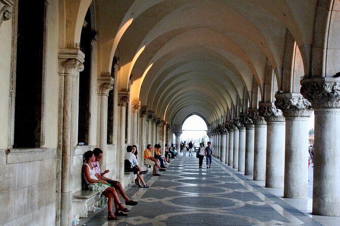 Guided Tour of St. Mark Basilica with Terrace and Museum Access - The Experience as Reviewed by Others