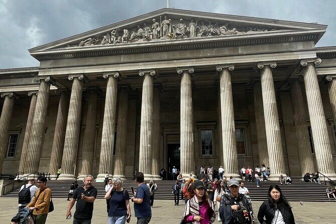 Guided tour of the British Museum in Spanish - The Significance of the Collections