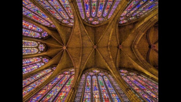 Guided tour of the León Cathedral - The value of this experience