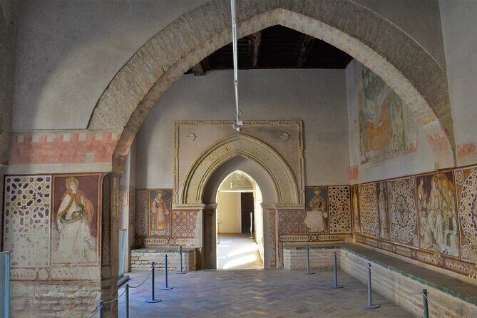 Guided tour of the Monastery of San Isidoro del Campo - Who will love this tour?